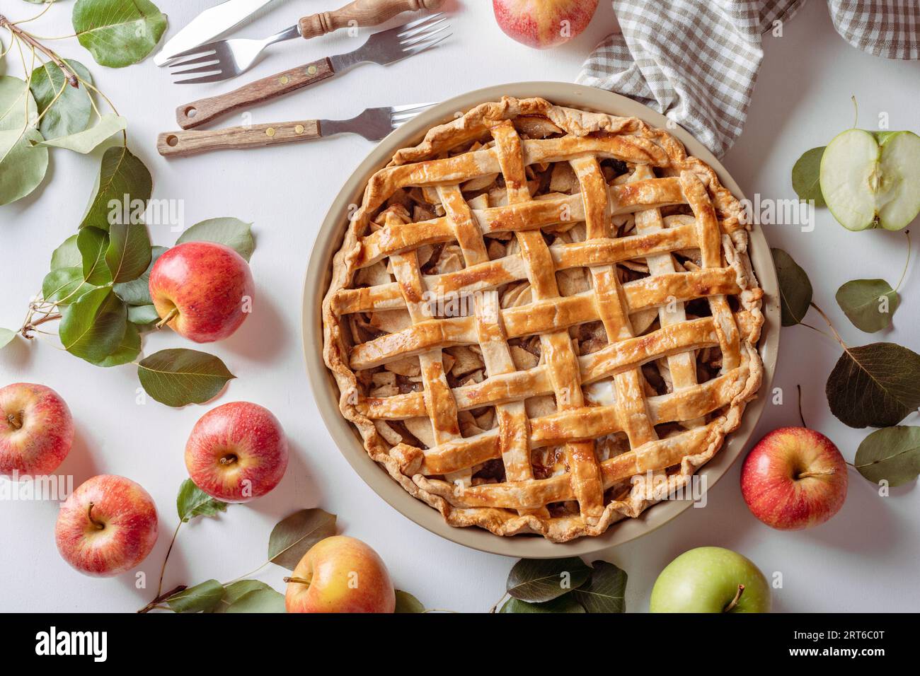 Homemade autumn apple pies, top view table scene with a rustic wood background Stock Photo - Alamy