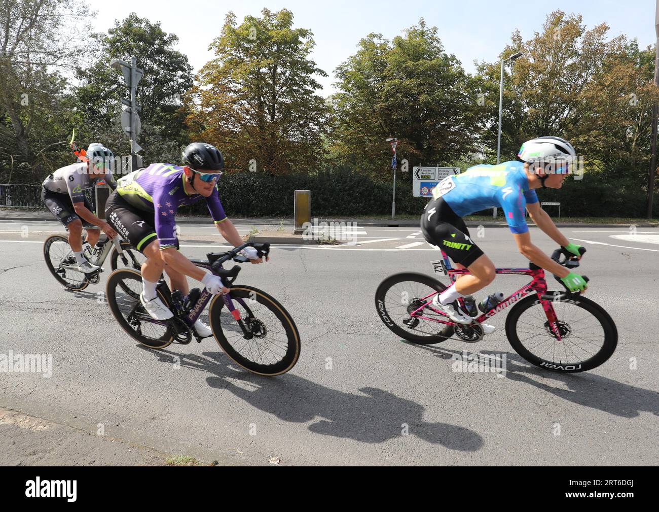 L-R Rory Townsend of Bolton Equities Black Spoke Team and Robert ...