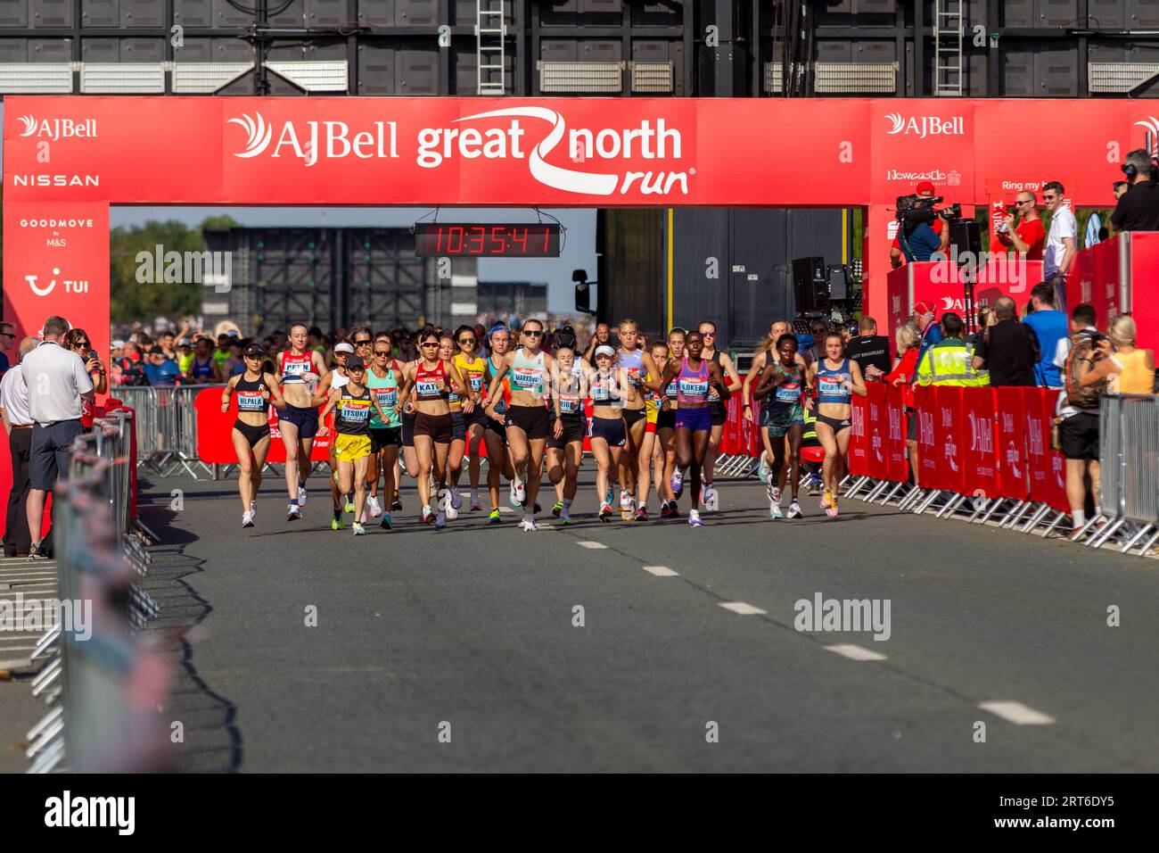 Newcastle, United Kingdom, 10 Sep 2023, Women races Start line, Credit ...