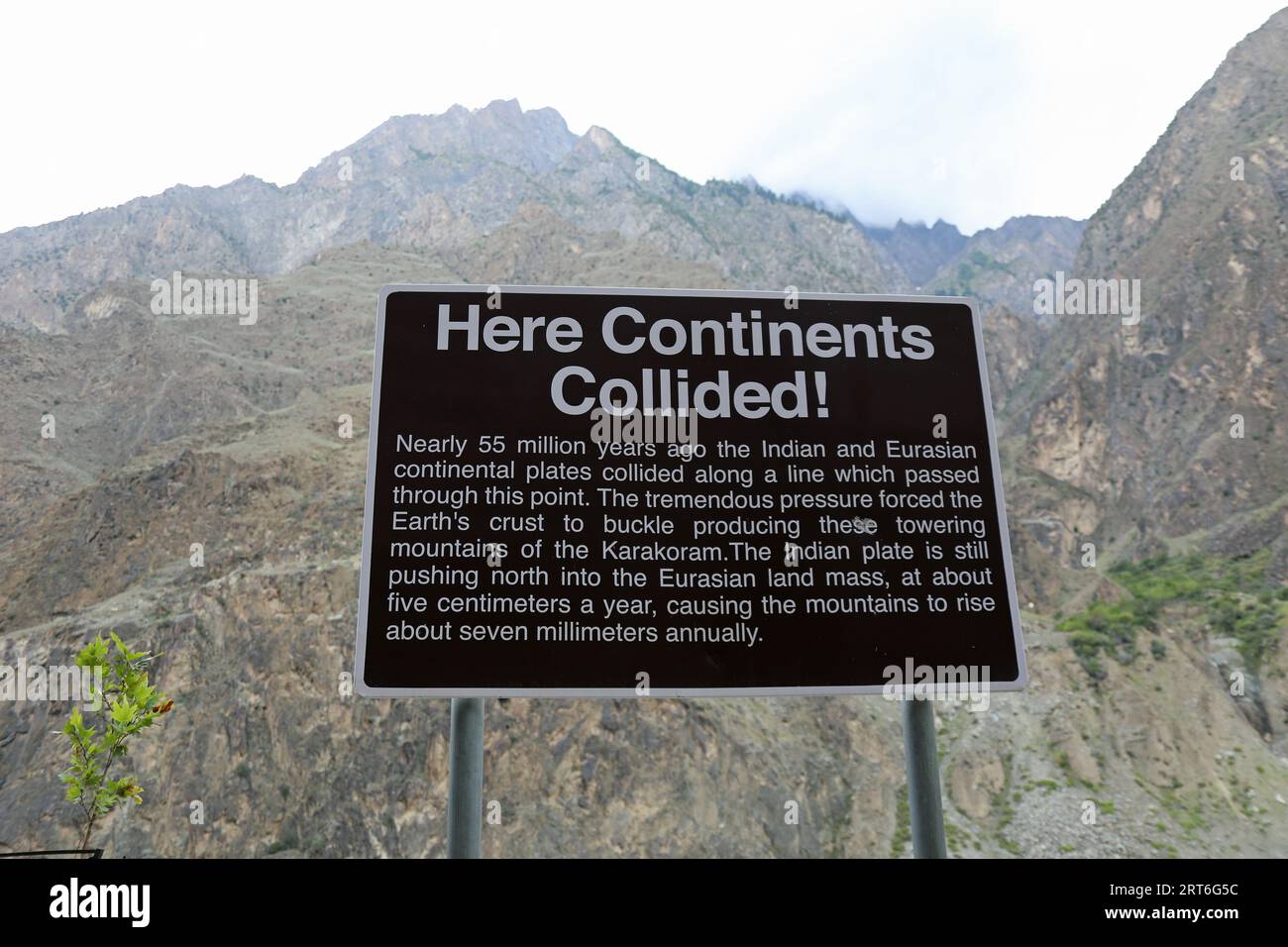 Continents collided hi-res stock photography and images - Alamy