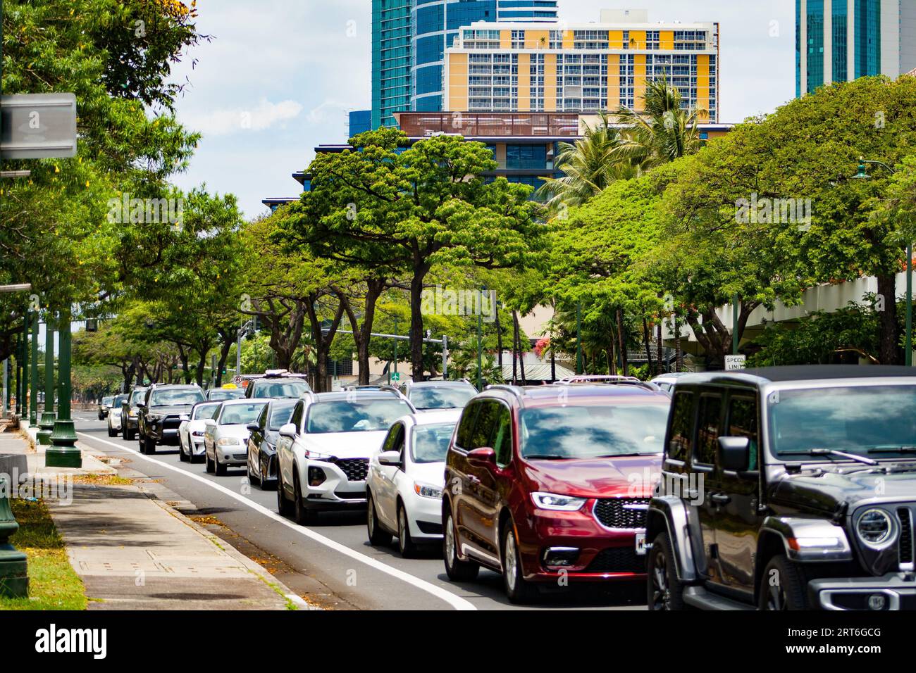Honolulu traffic jam hi-res stock photography and images - Alamy