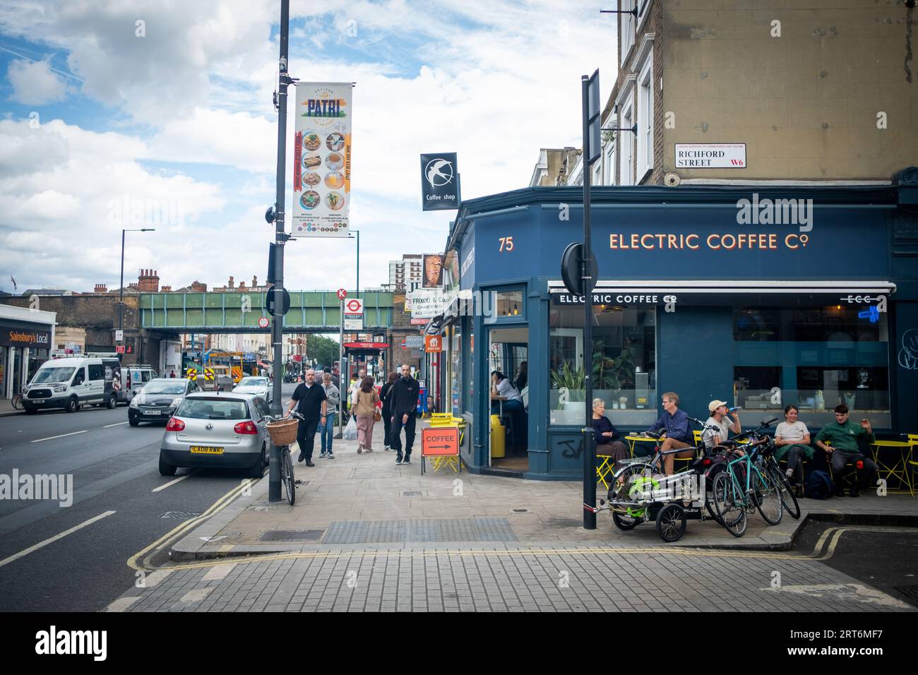 LONDON- AUGUST 7, 2023: Coffee shop on Goldhawk Road in Shepherd Bush ...