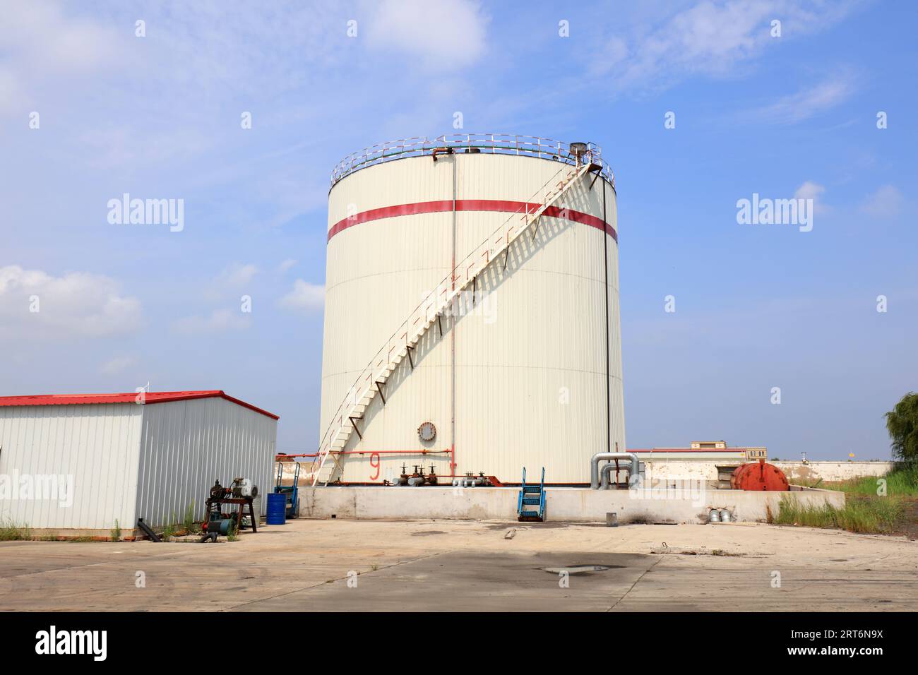 Storage tank in a factory Stock Photo - Alamy