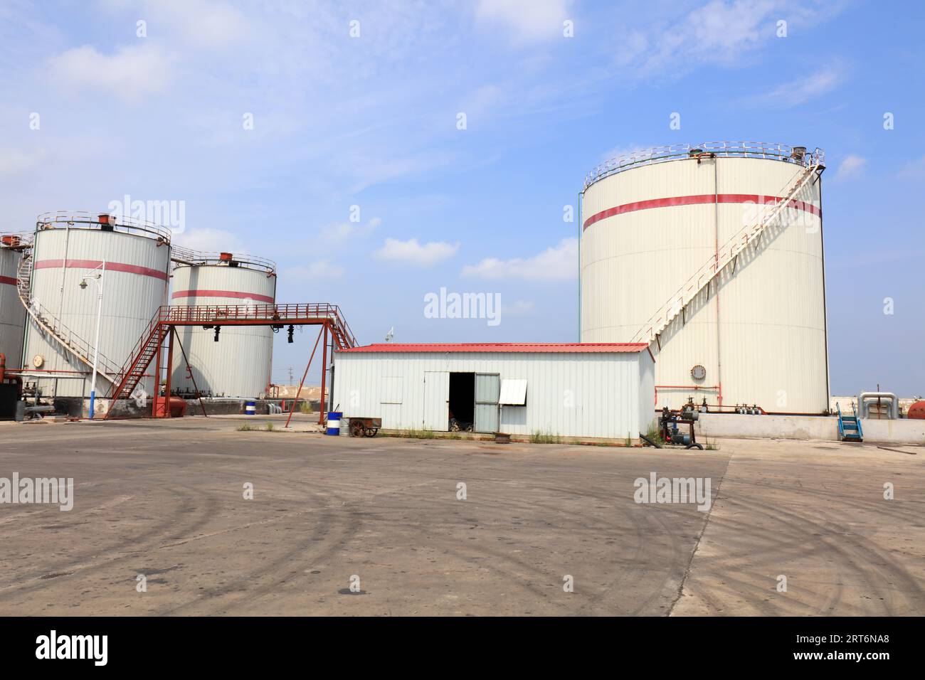Storage tank in a factory Stock Photo - Alamy