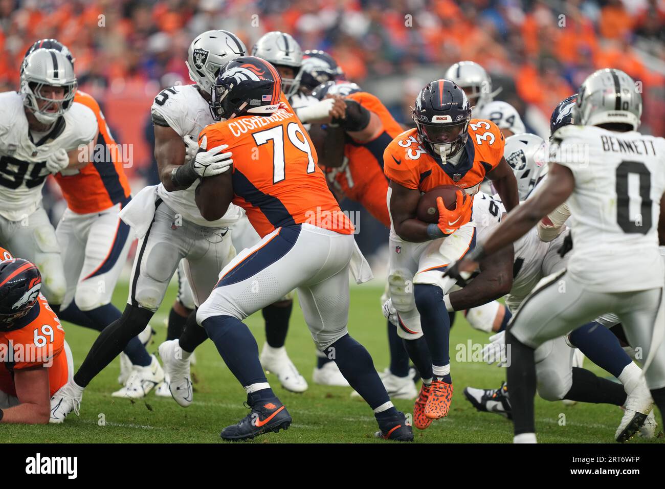 Las vegas raiders defense hi-res stock photography and images - Alamy