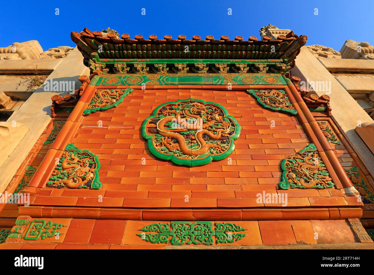 Ancient Chinese architectural scenery Stock Photo - Alamy