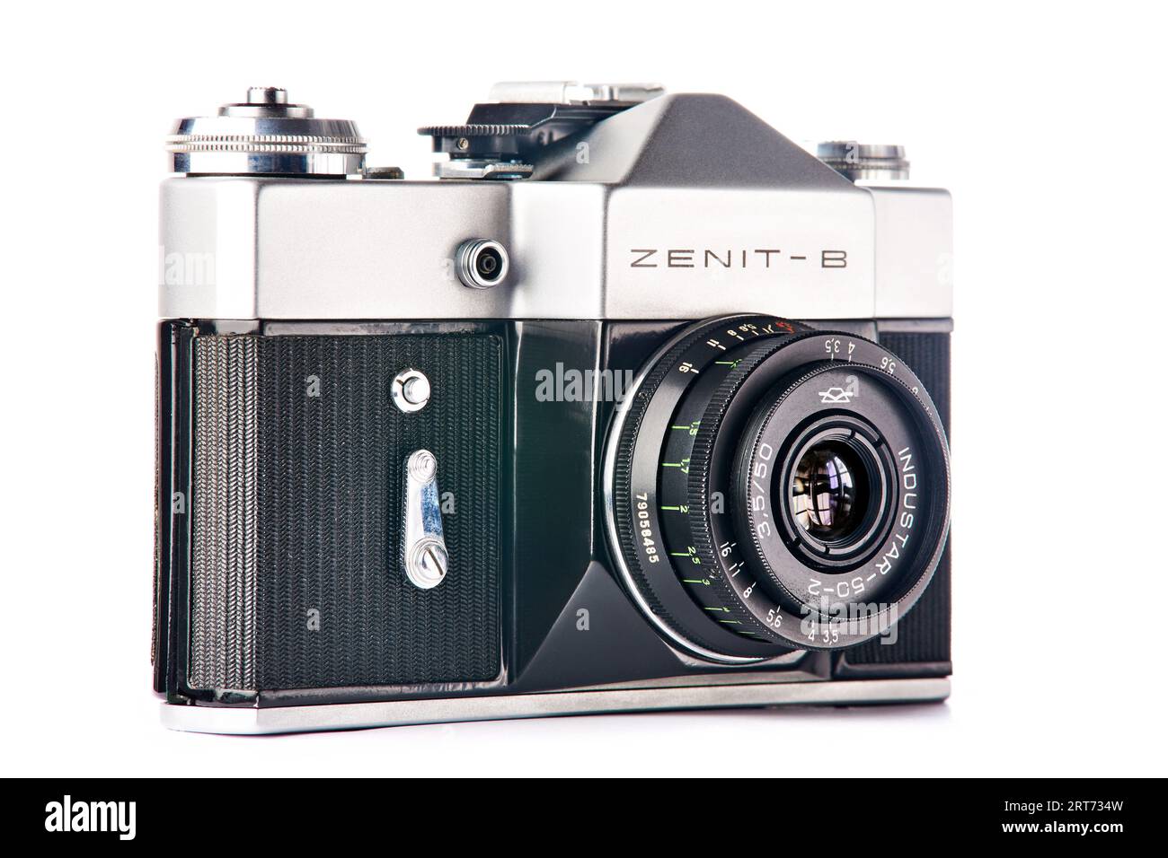 Moscow , RUSSIA - APRIL 27, 2020: Zenit-B - Old russian soviet 35 mm ...