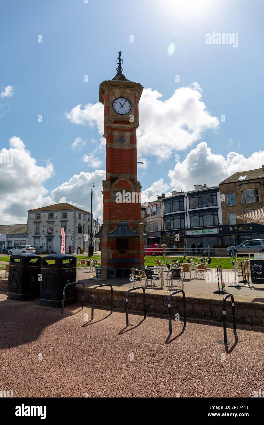 Morecambe beach tower hi-res stock photography and images - Alamy