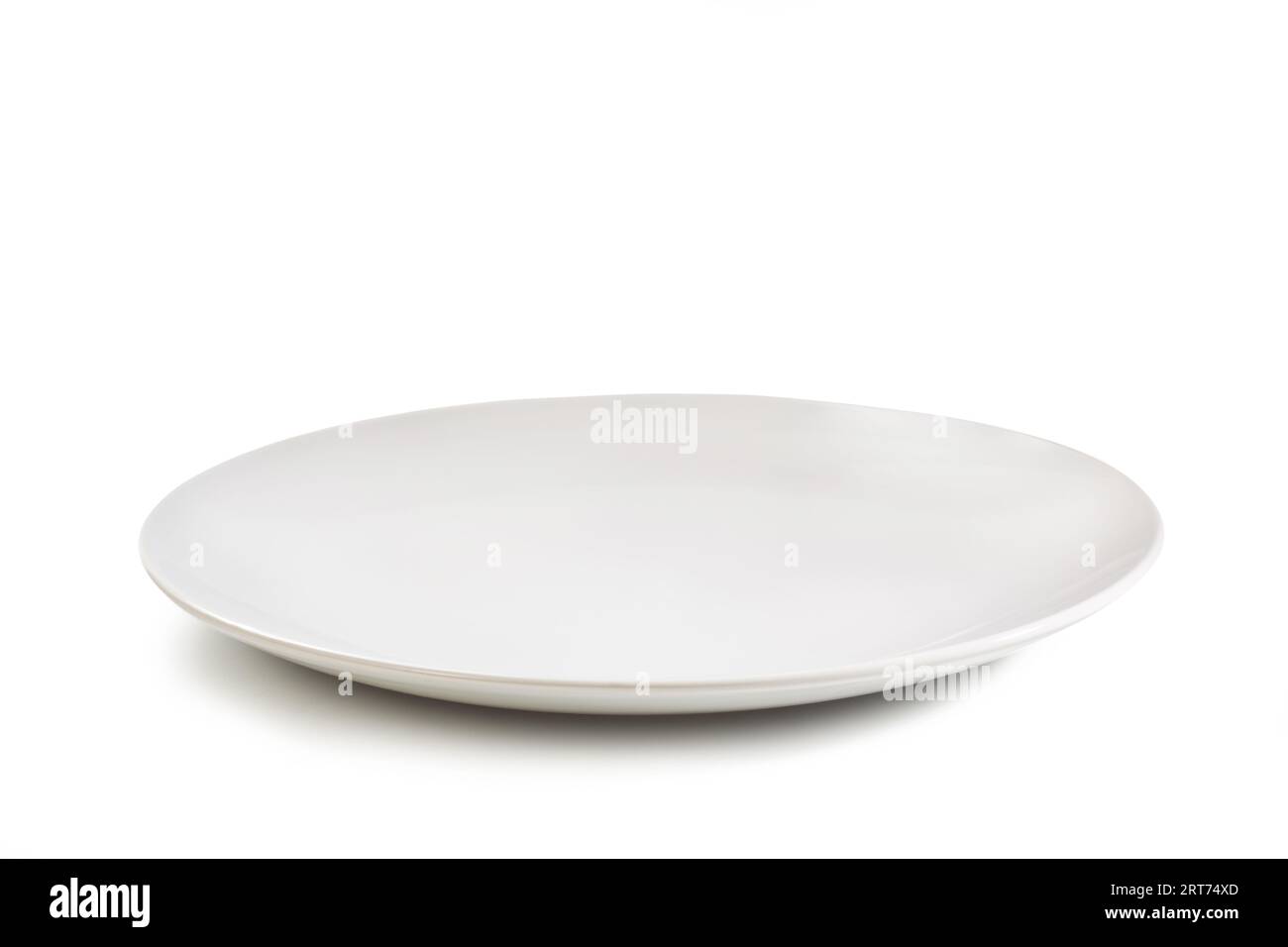Plate, Front View of Empty Flat White Dish for Food – HQ Macro Close-Up ...