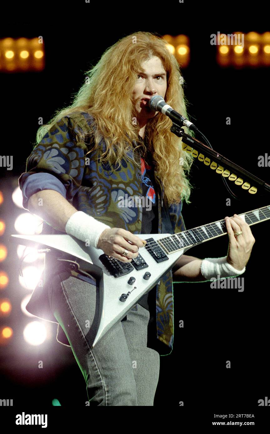 Dave mustaine images hi-res stock photography and images - Alamy