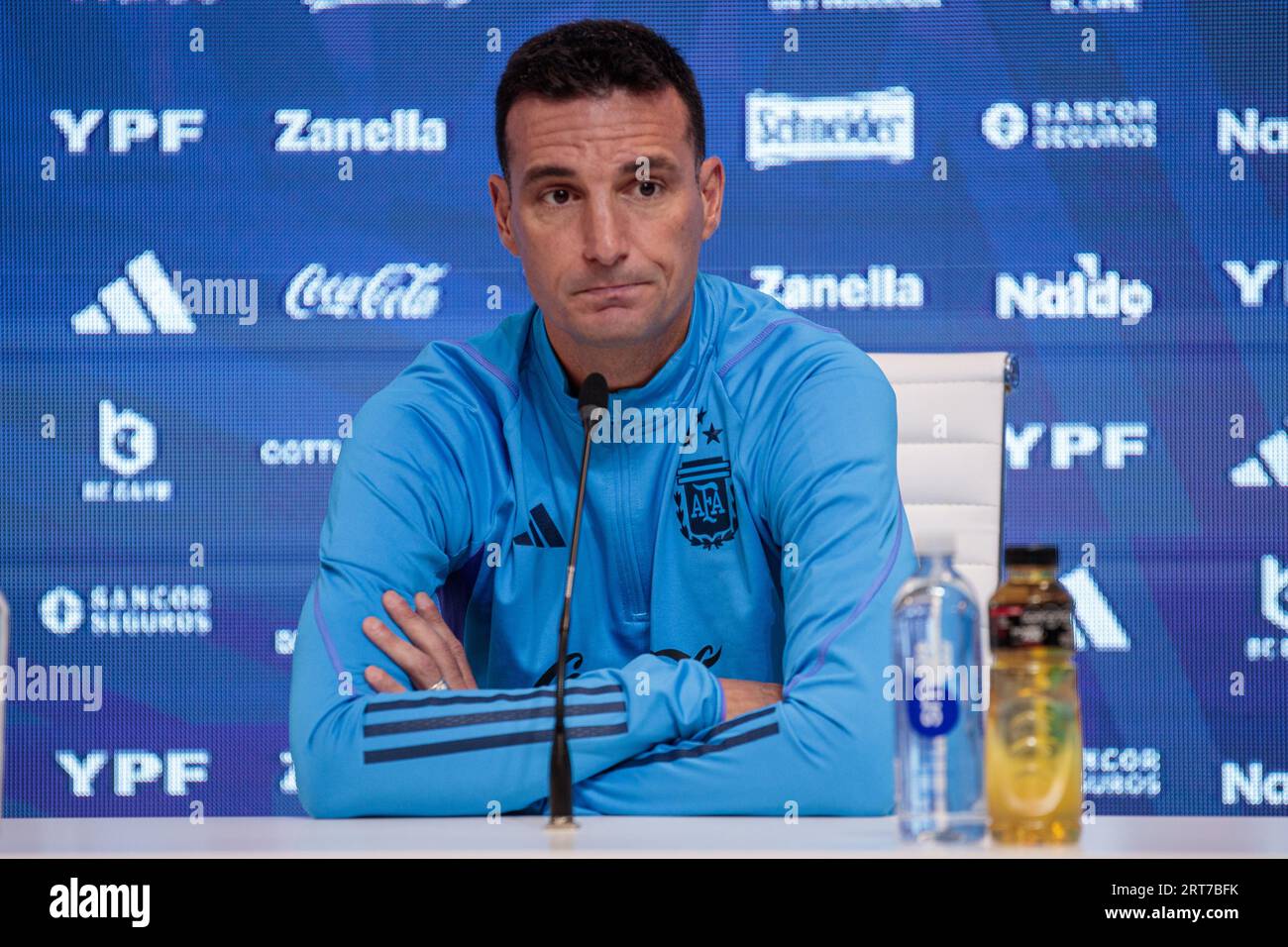 Lionel messi seleccion argentina hi-res stock photography and images ...