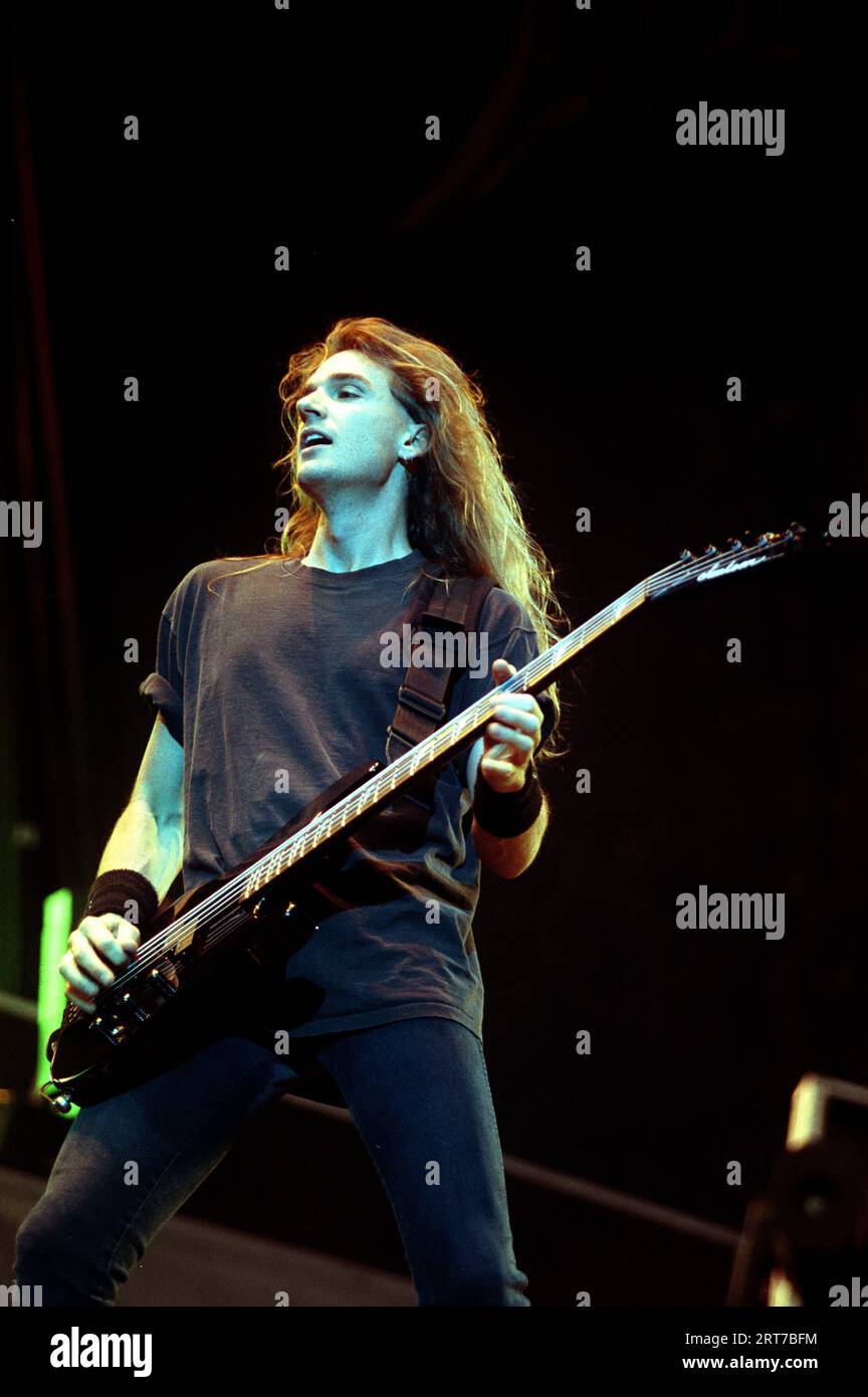 David ellefson photographs 1993 hi-res stock photography and images - Alamy