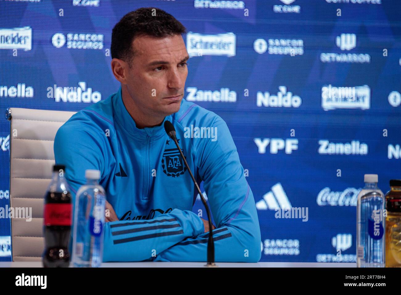 Lionel Scaloni press conference Stock Photo - Alamy