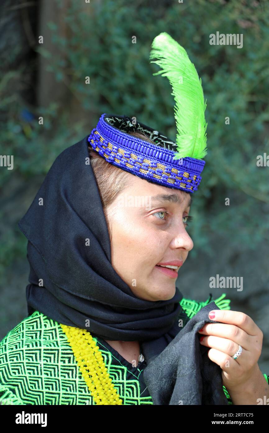 Green eyed Kalash woman at Balanguru Village Stock Photo - Alamy