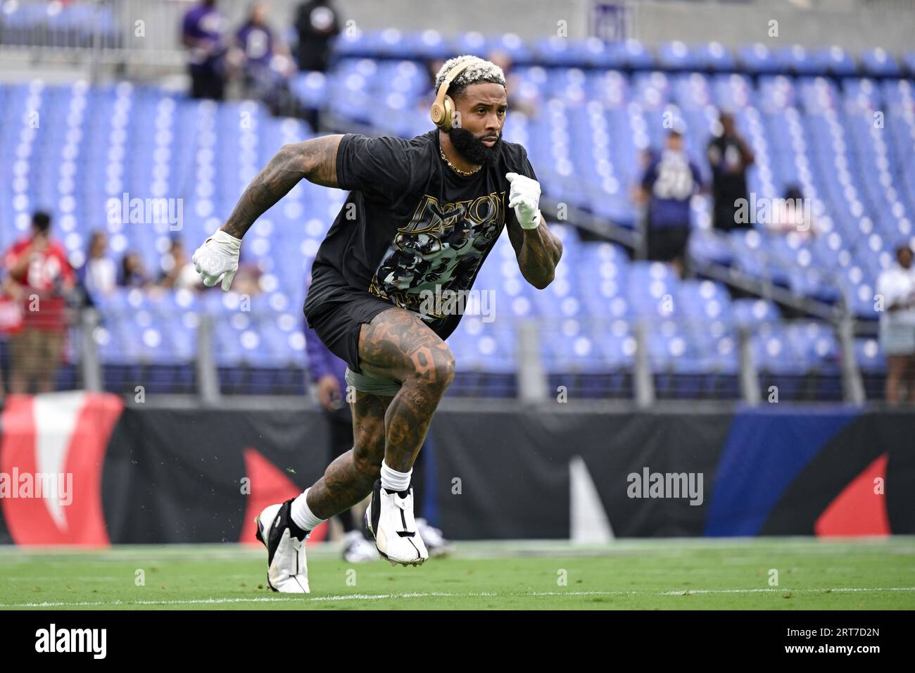 Baltimore Ravens wide receiver Odell Beckham Jr. runs during pre-game ...