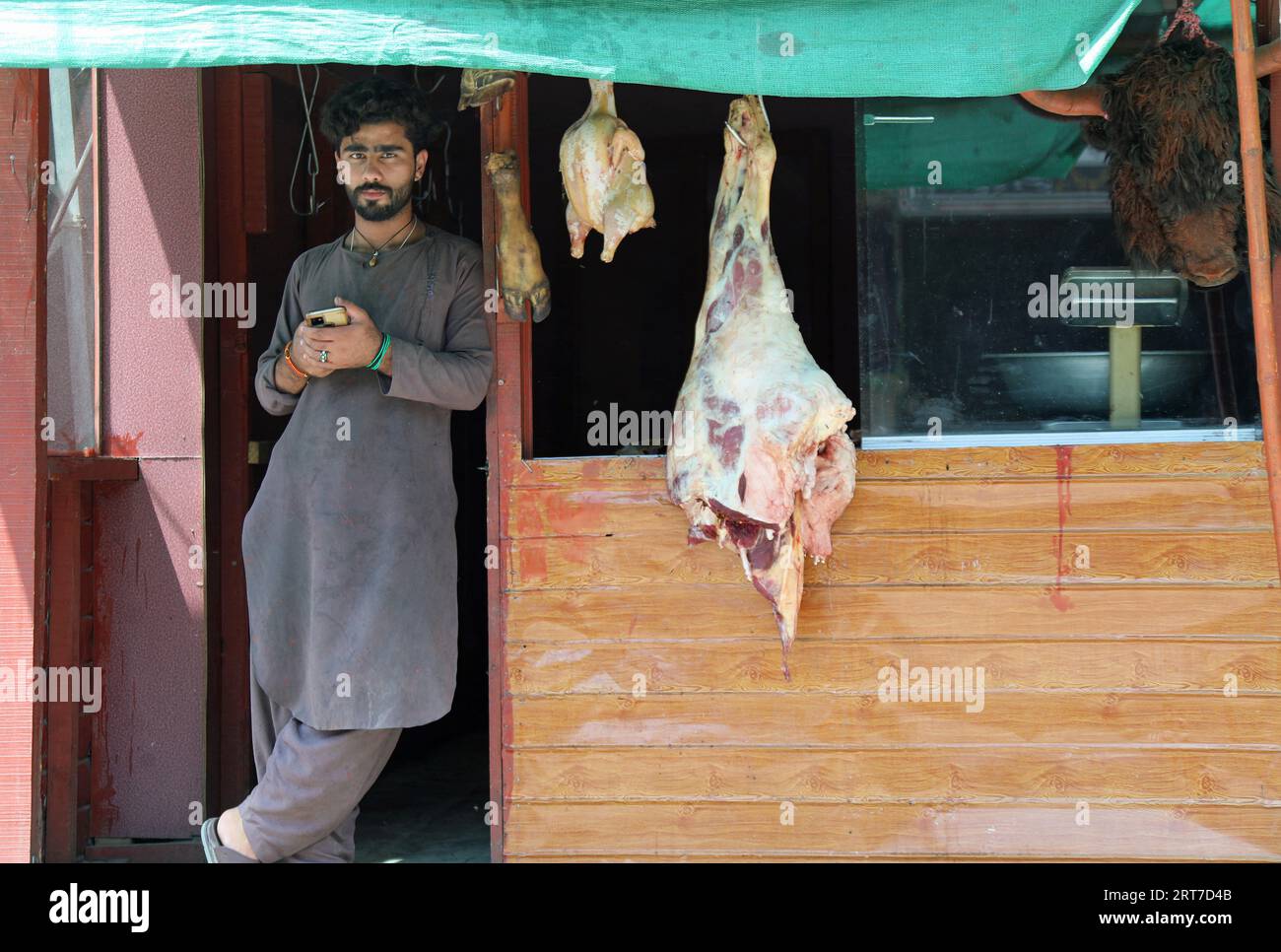 Pakistan street food hi-res stock photography and images - Alamy
