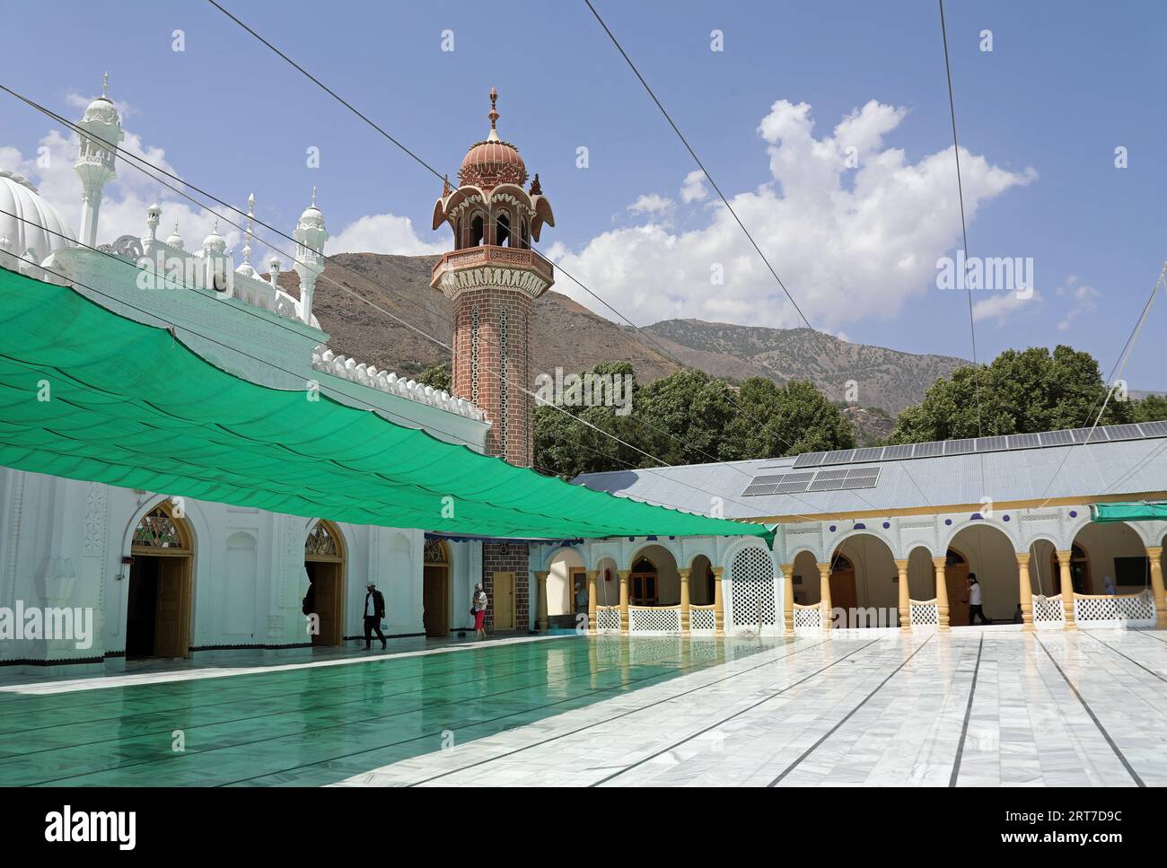 Shahi masjid hi-res stock photography and images - Alamy