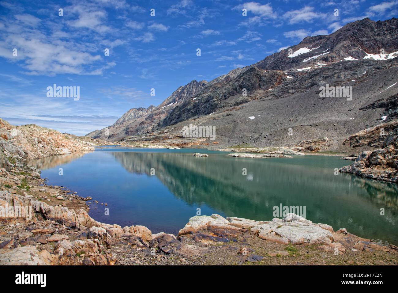 Lac de la fare hi-res stock photography and images - Alamy