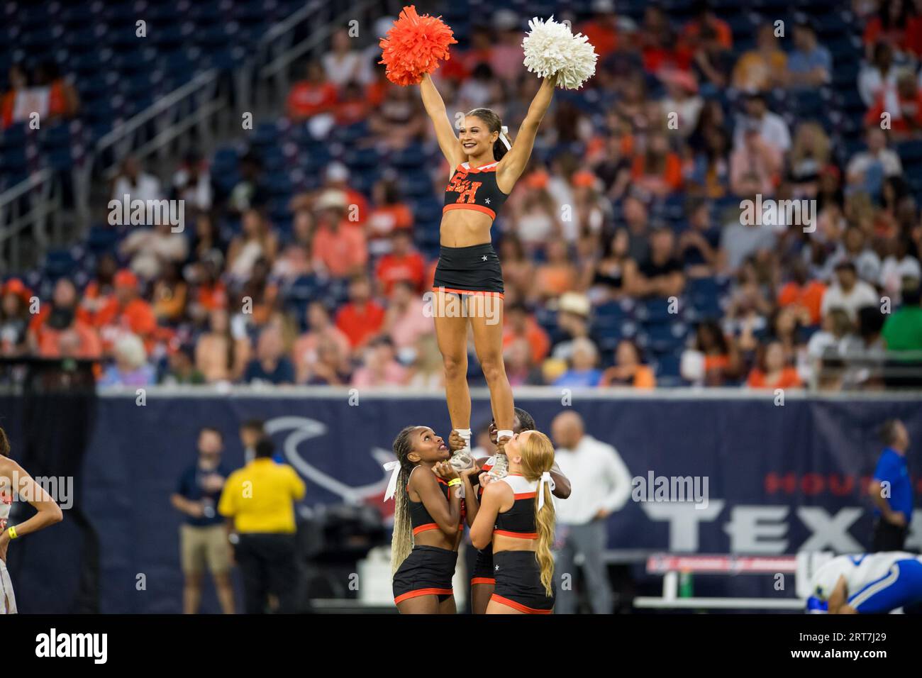 September 9, 2023: Sam Houston State Bearkats cheerleaders perform ...