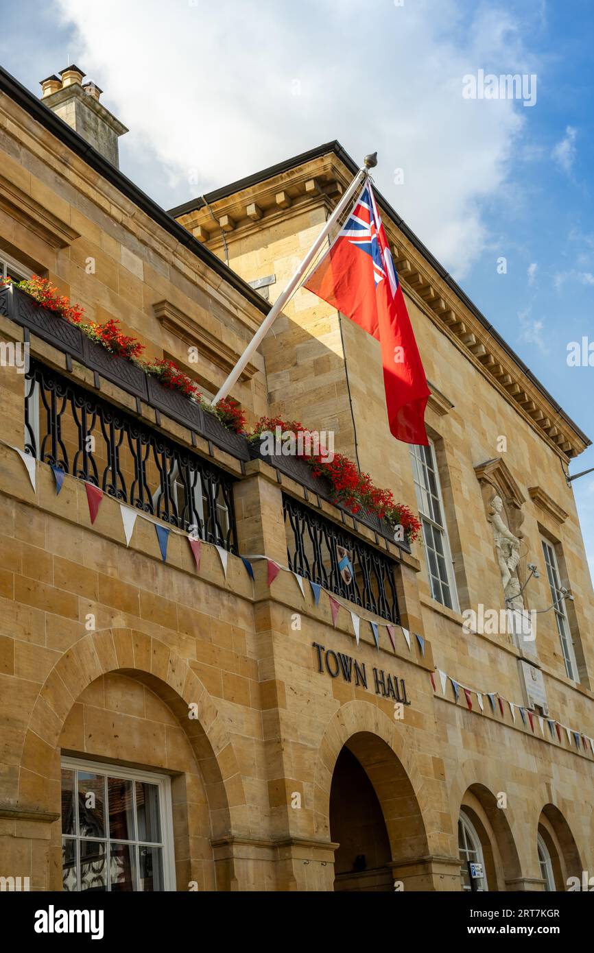 Warwickshire county council town hall hi-res stock photography and ...
