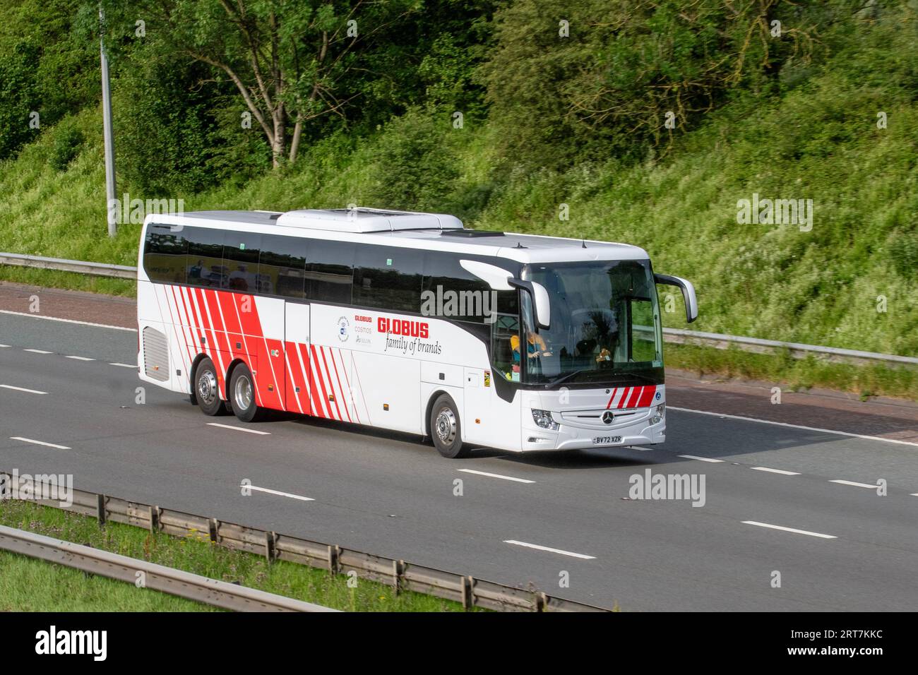 Motorway buses hi-res stock photography and images - Alamy