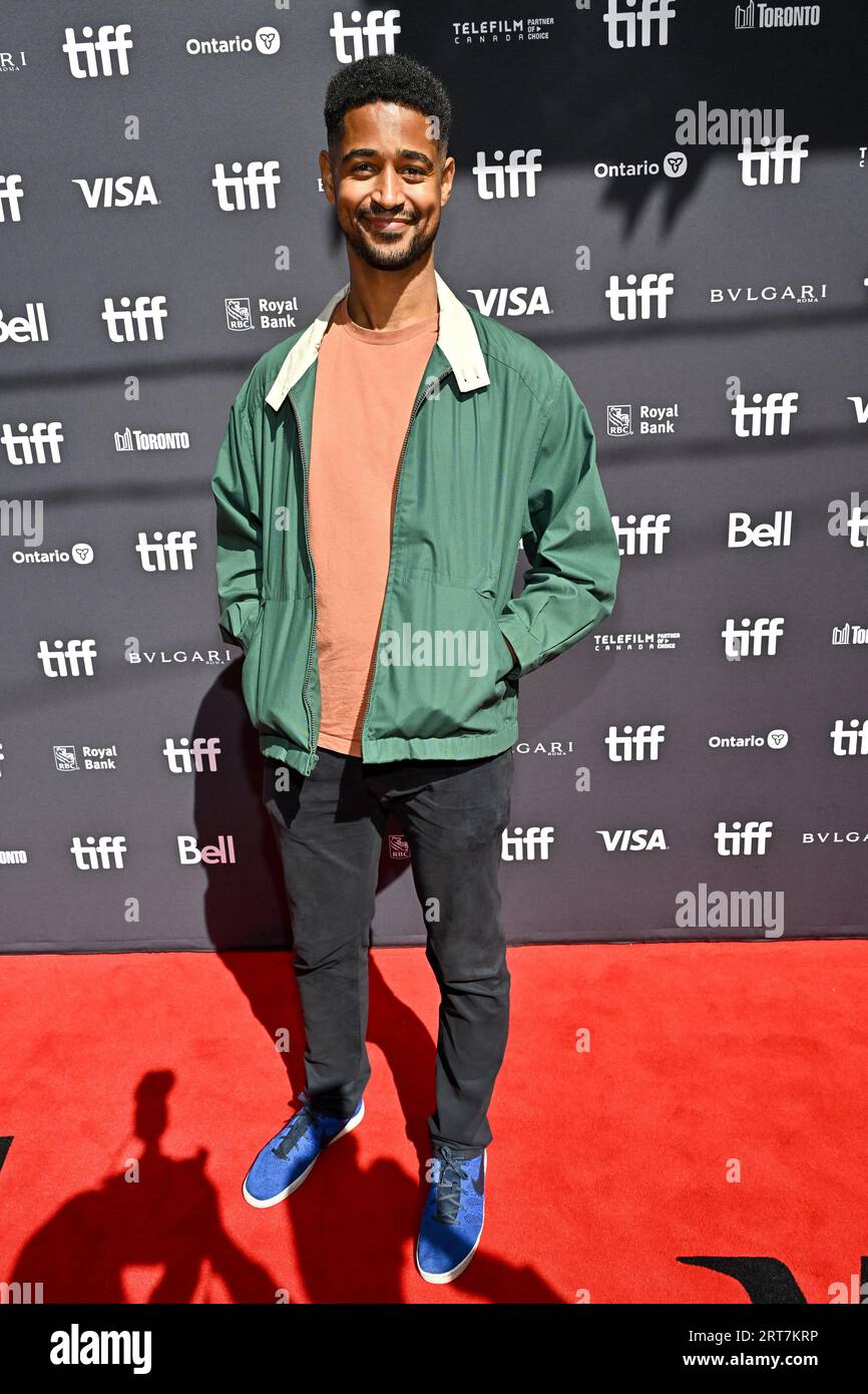 Alfred enoch the critic hi-res stock photography and images - Alamy