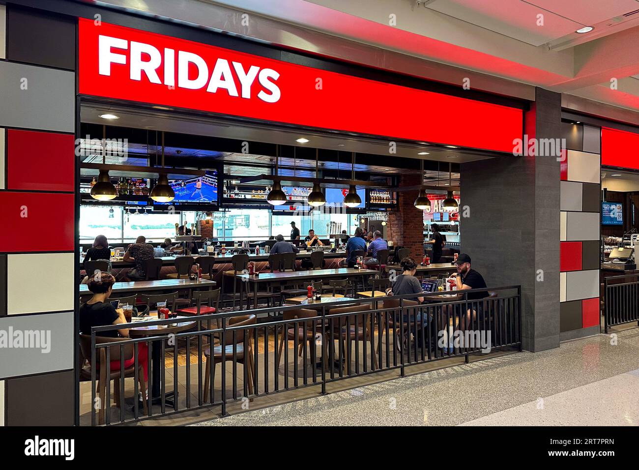 Dallas, Texas - August 25th, 2023: TGIF Fridays Restaurant - Dallas DFW ...