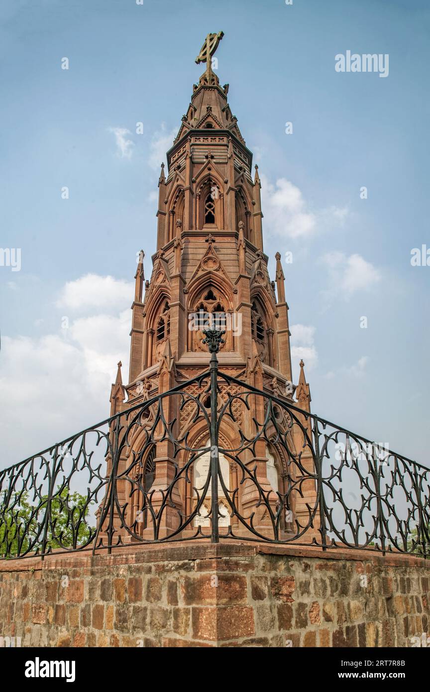 06 10 2004 Mutiny Memo rial was Built in 1863 the structure of Memorial ...