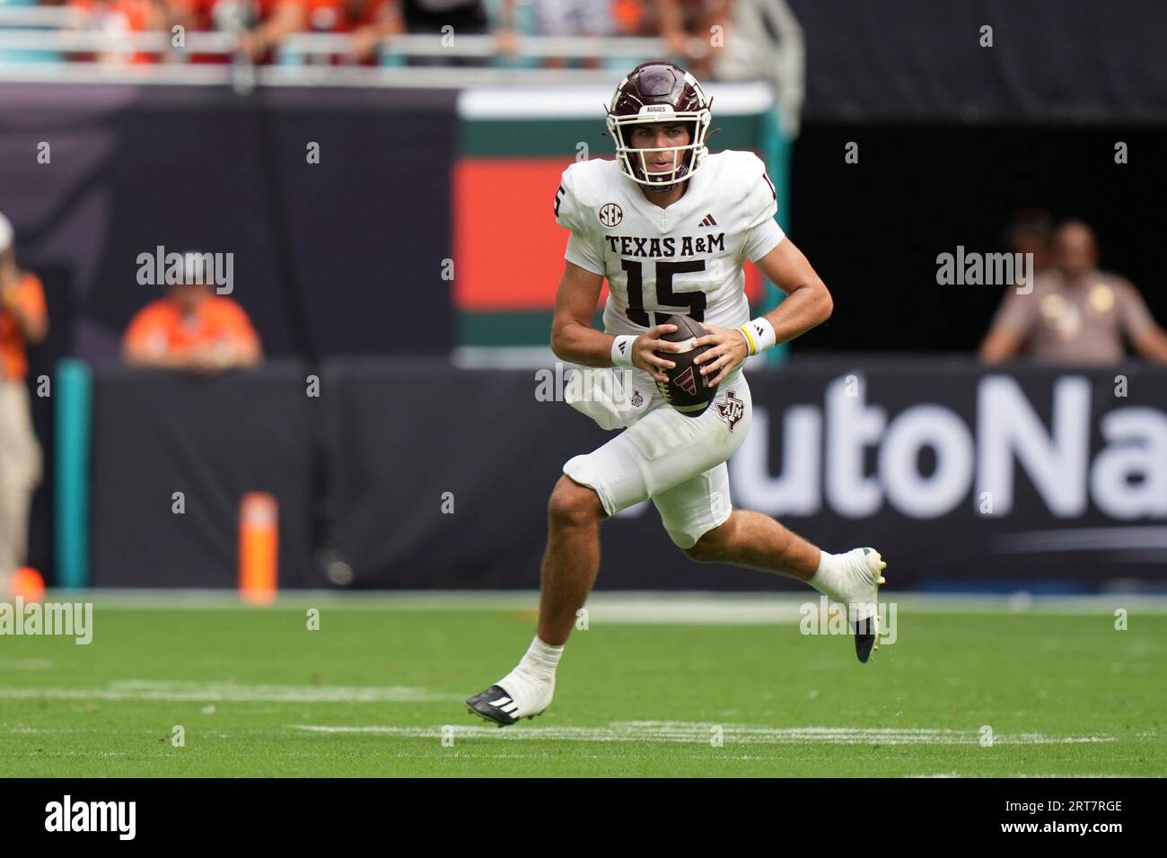 MIAMI GARDENS, FL - SEPTEMBER 09: Texas A&M Aggies quarterback Conner ...