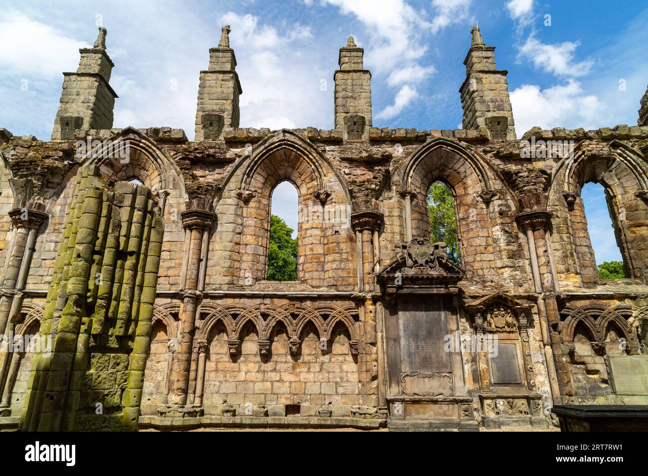 Chapel royal holyrood palace hi-res stock photography and images - Alamy