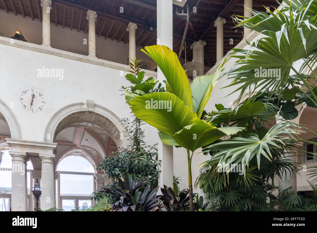 Luxury miami details hi-res stock photography and images - Alamy