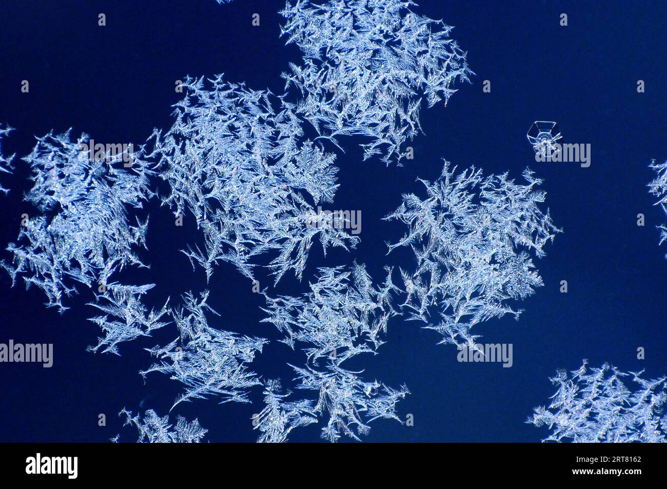 Beautiful nature shot, natural wallpaper, "tribal" ice formations on a ...