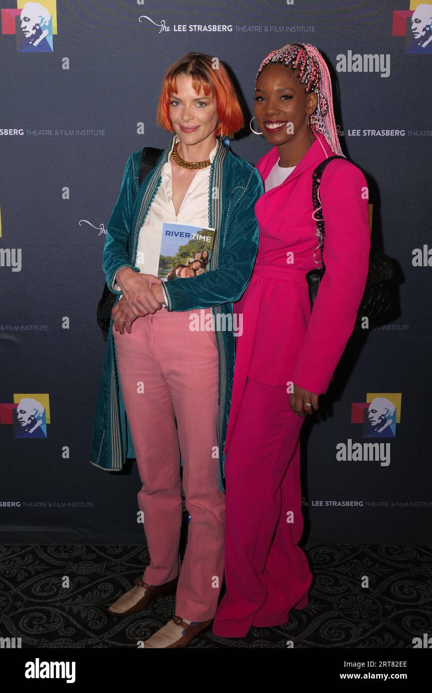 Actress Jaime King and friend on the red carpet at the workshop ...