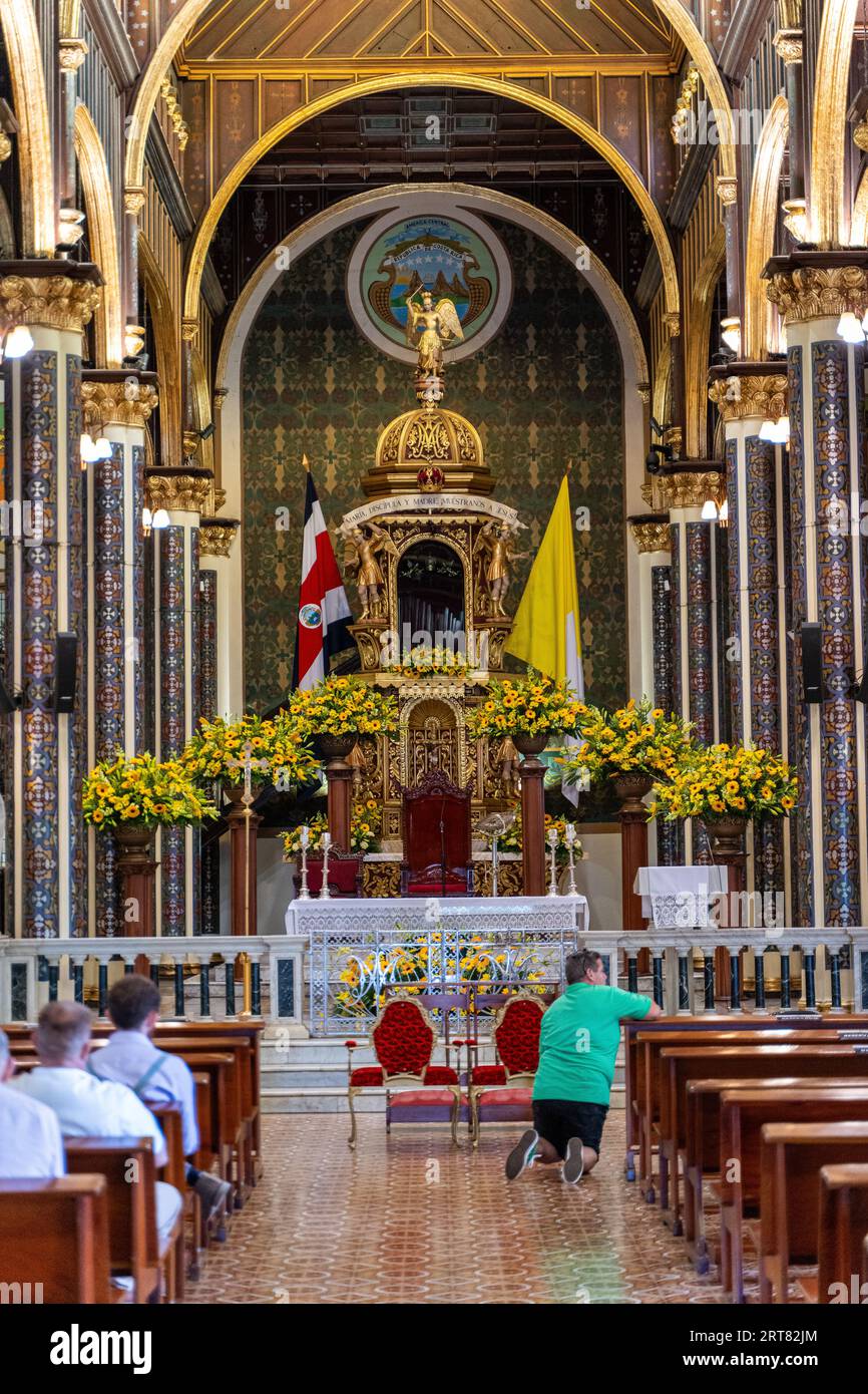 The beautiful Basilica of Our Lady of the Angels in Cartago Costa Rica ...