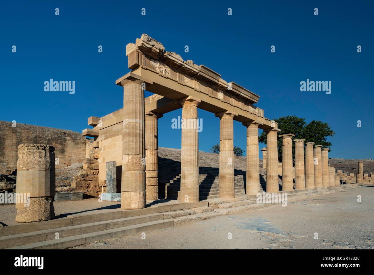 Lindos ancient acropolis hi-res stock photography and images - Alamy