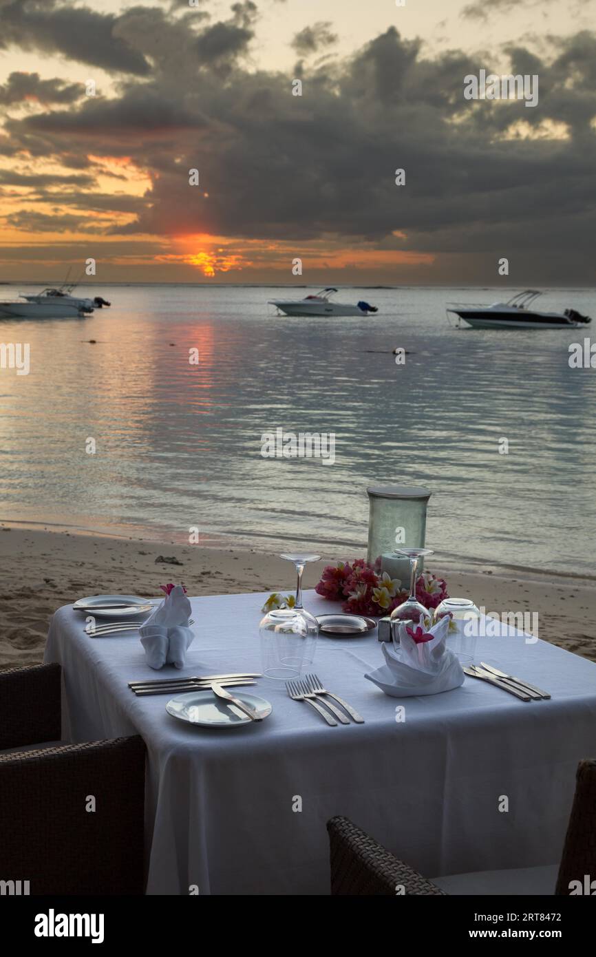 Mauritius table hi-res stock photography and images - Alamy