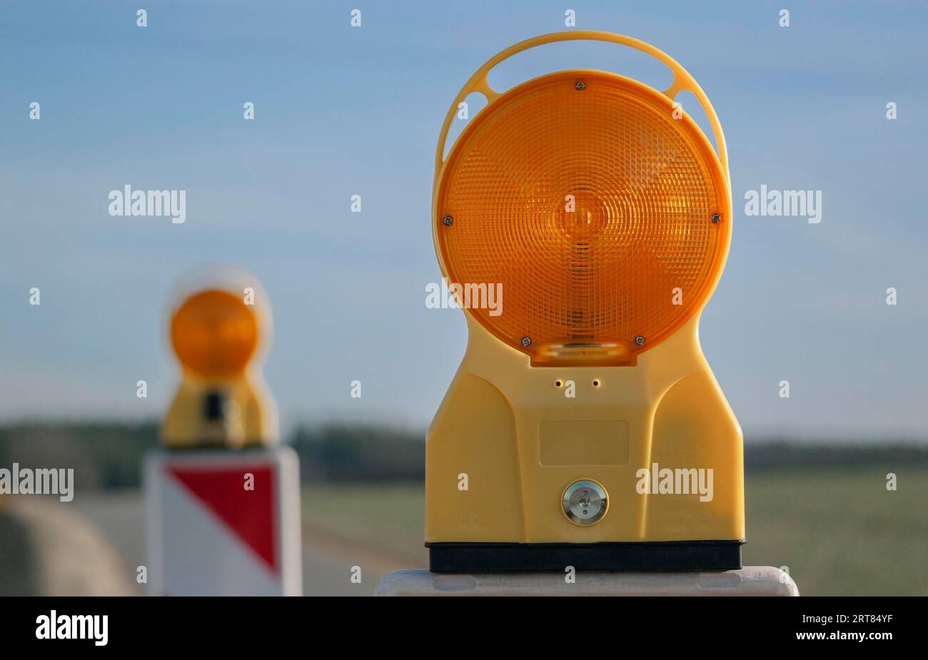 Light warning light hi-res stock photography and images - Alamy