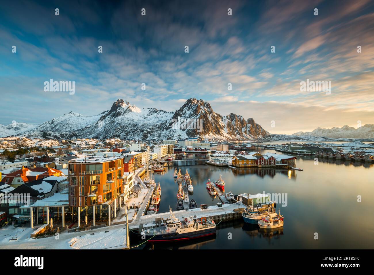 View over the port of Svolvaer on the Lofoten islands in colorful early ...