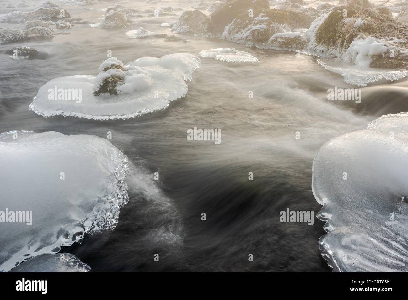 Pebble sheets hi-res stock photography and images - Alamy