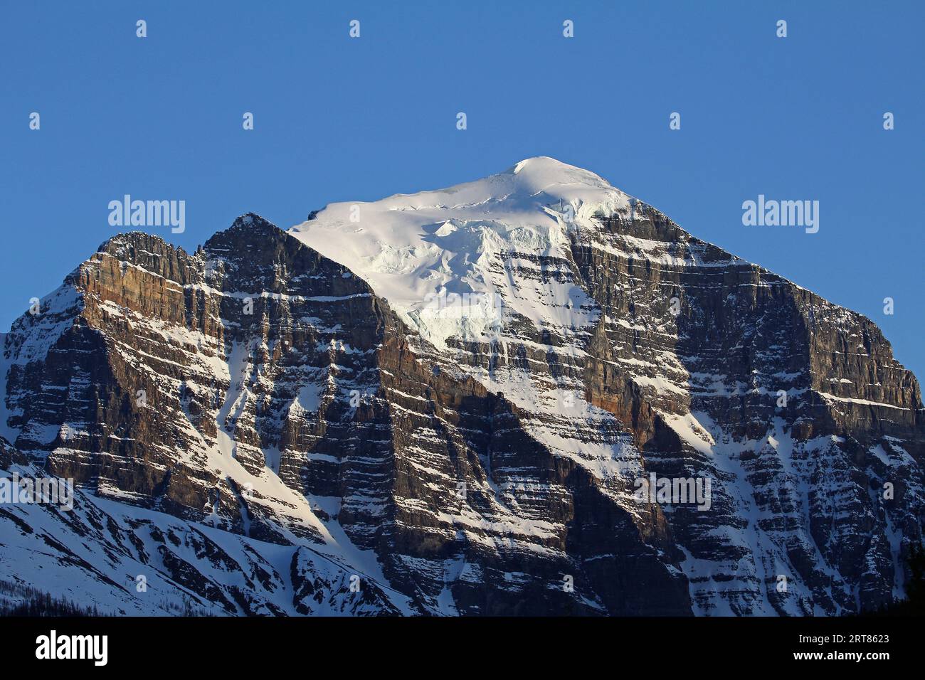 Mt temple hi-res stock photography and images - Alamy