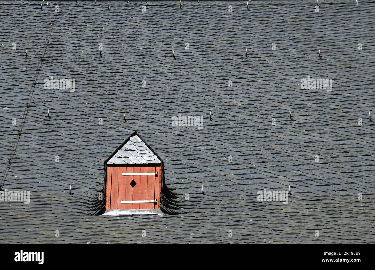 Slate pitched roof hi-res stock photography and images - Alamy