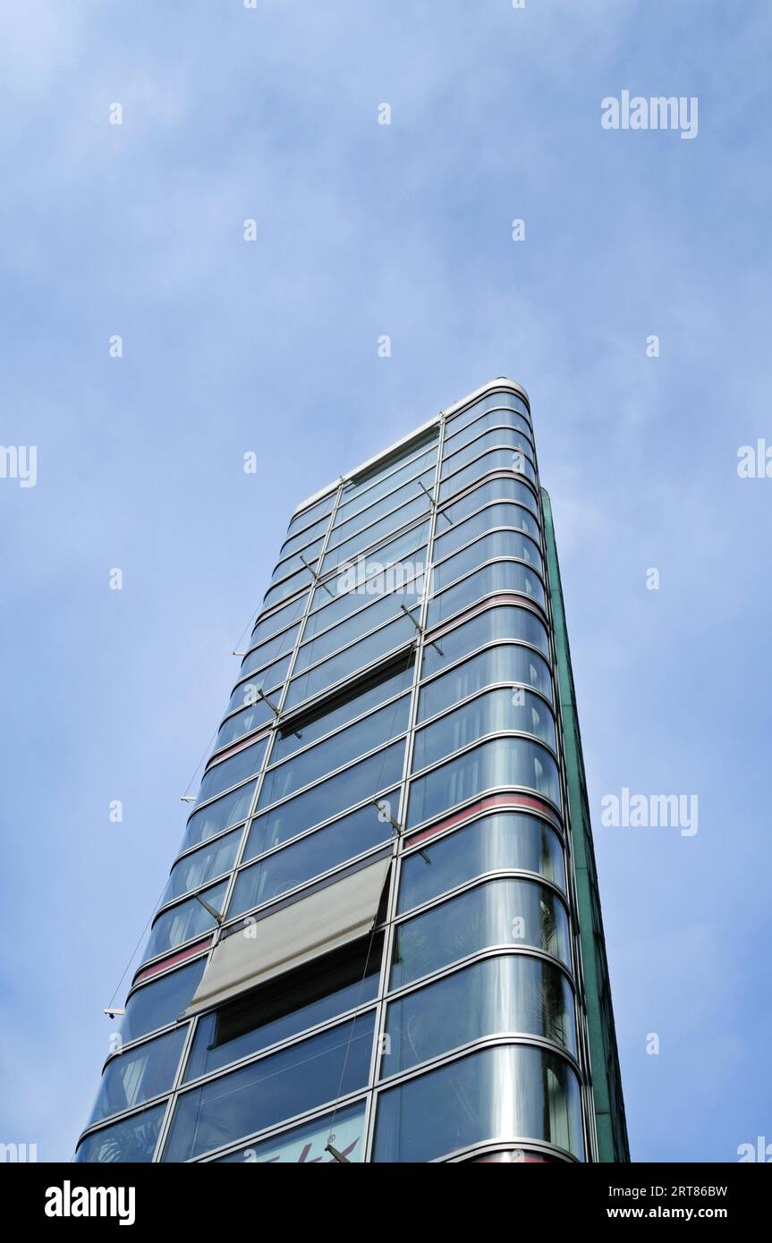 Glass facade of a high-rise building Stock Photo - Alamy