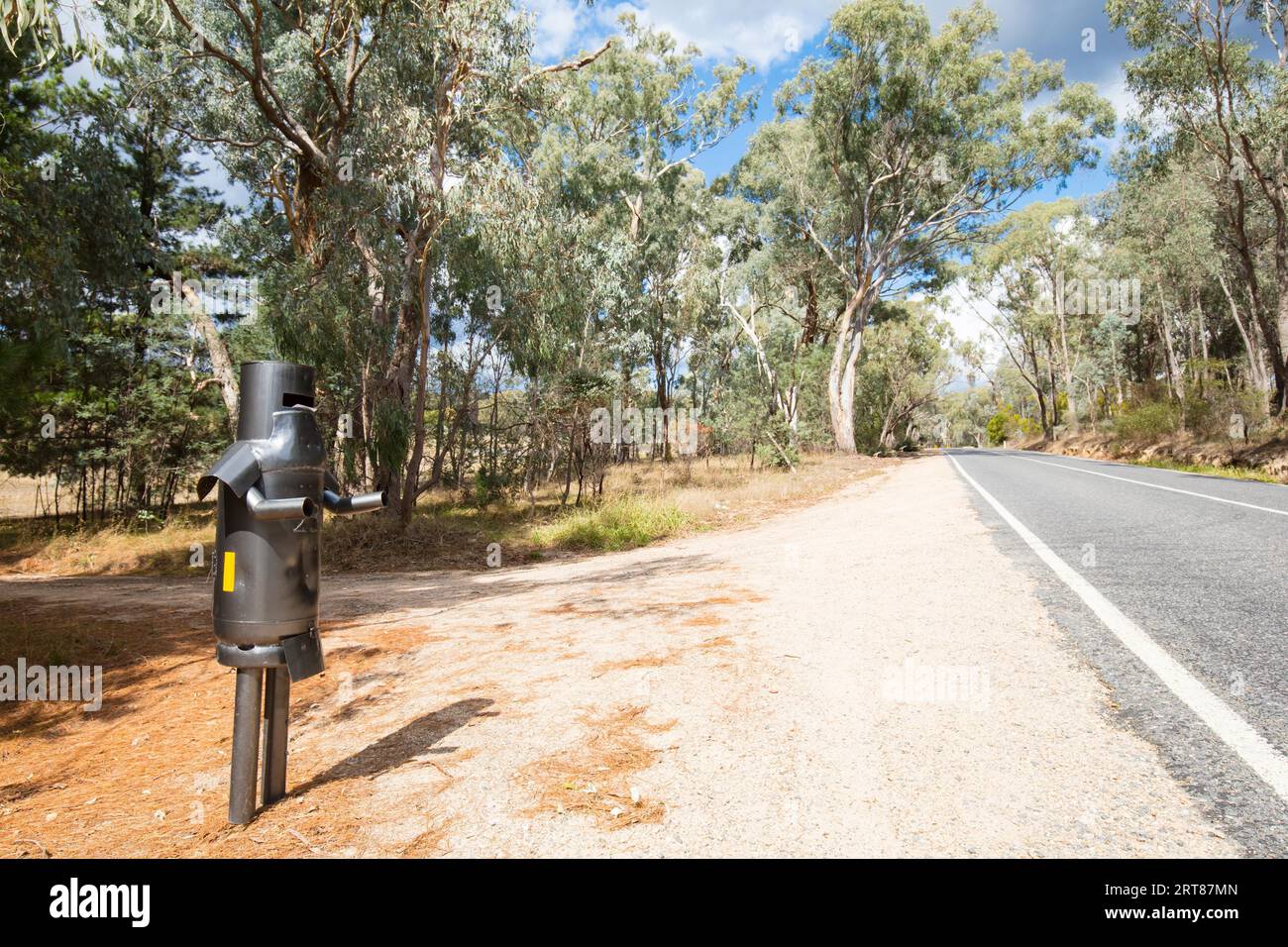 An Australian rural post box built to look like Australian bushranger ...