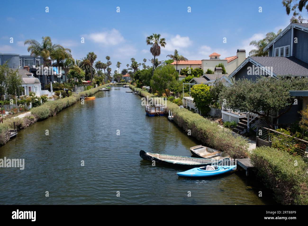 Boats moored in the famous canals of Venice Beach, California, USA ...