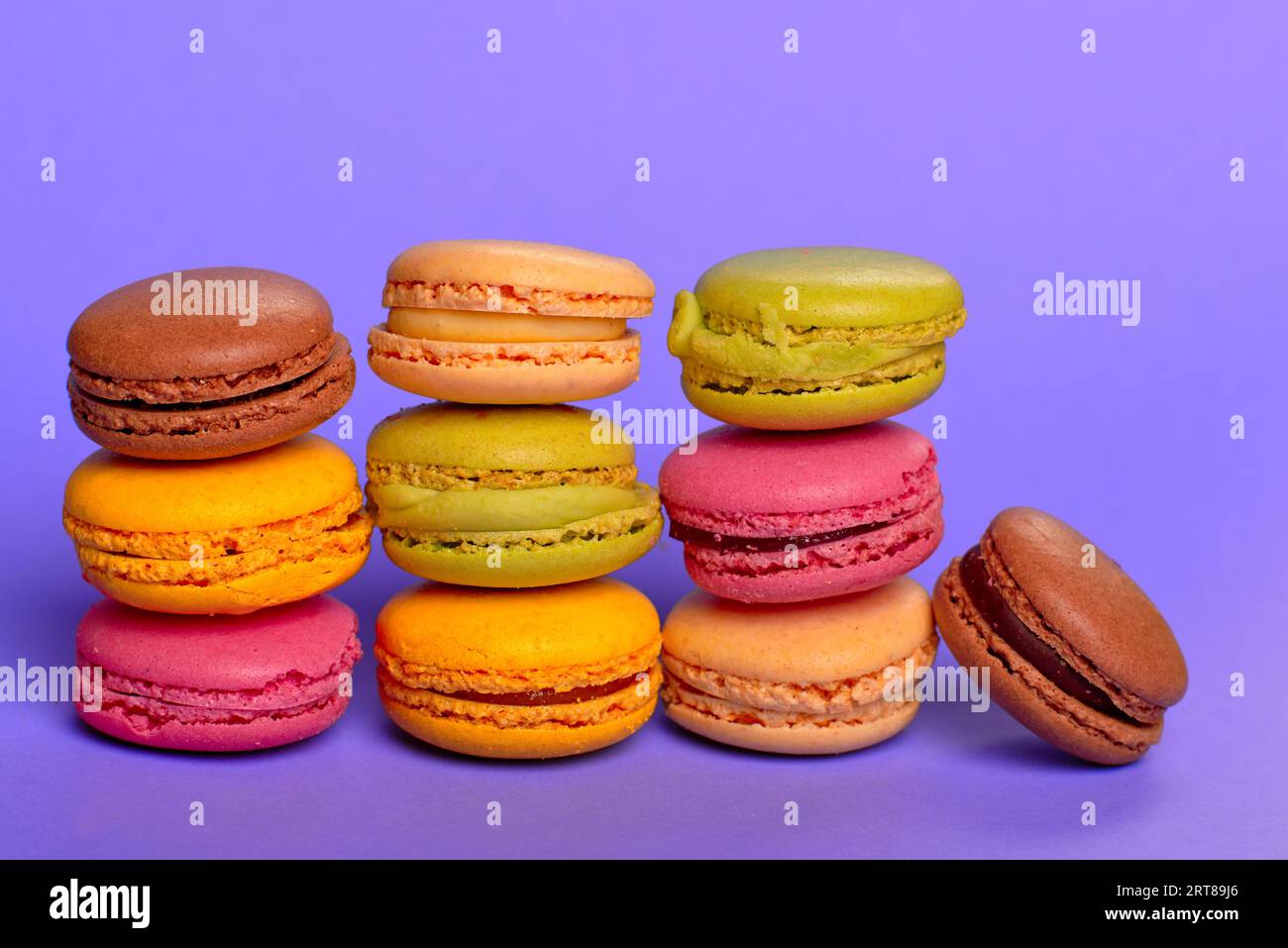 Colorfull egg hi-res stock photography and images - Alamy