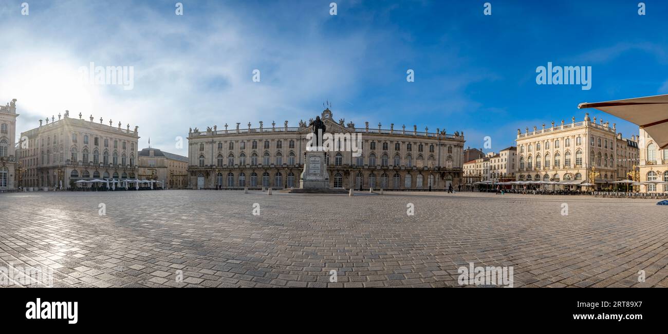 Nancy, France - 09 02 2023: View of the Stanislas Square at sunrise ...