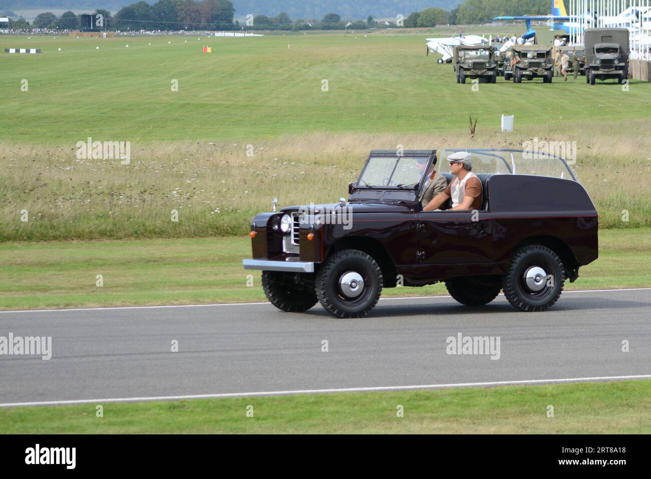 Series 2 State Review Land Rover - official vehicle of HM Queen ...