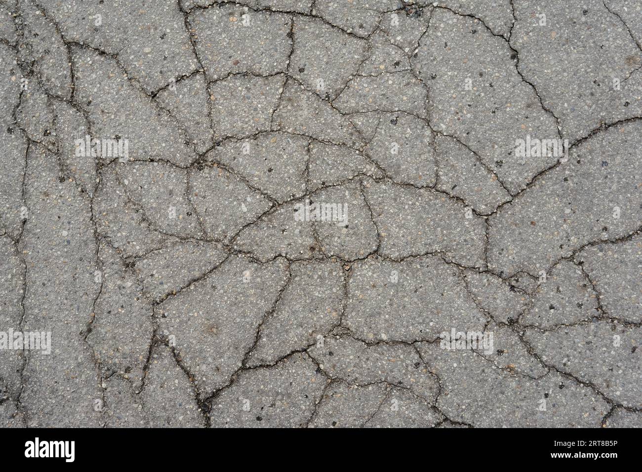 Destructed city hi-res stock photography and images - Alamy