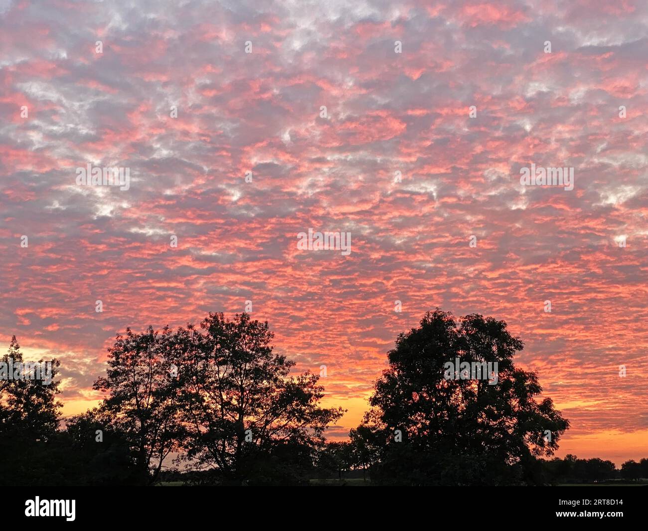 Alpenglow sunset hi-res stock photography and images - Alamy