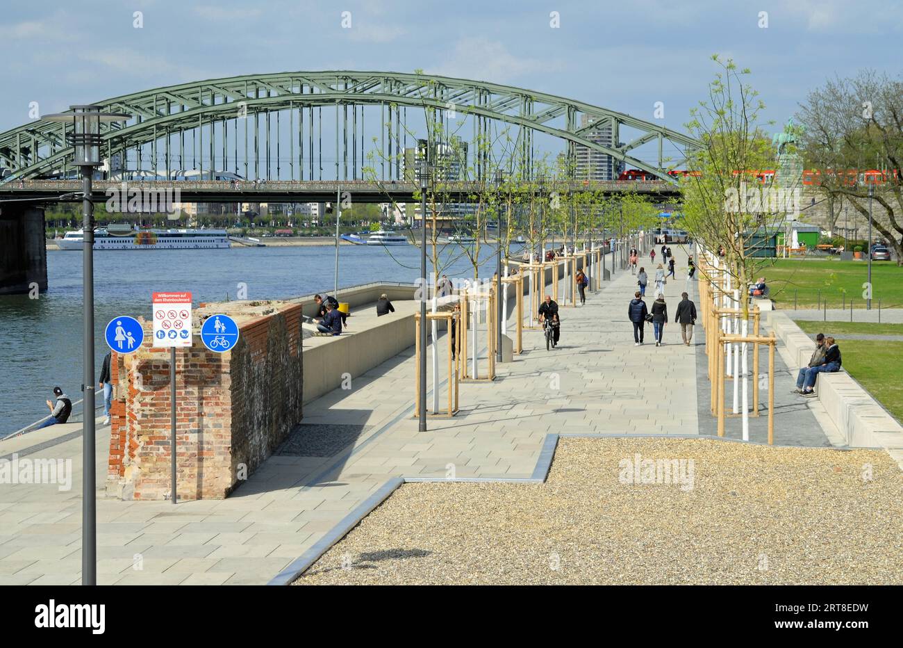 Cologne Deutz Rhine Boulevard Stock Photo - Alamy